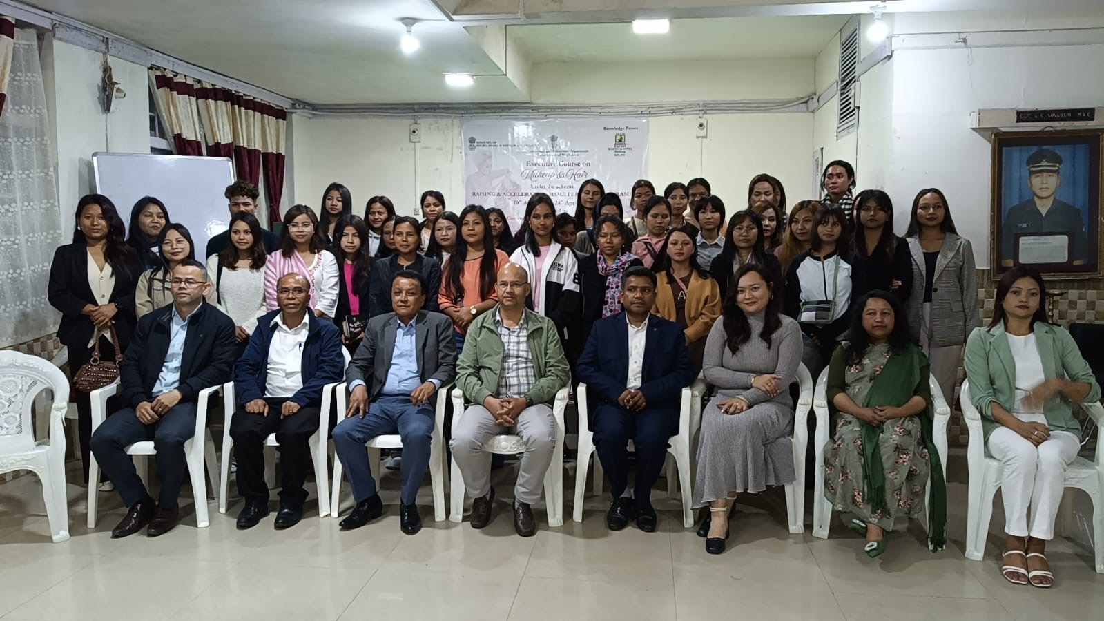 Executive Course on Makeup & Hair Training under the Raising and ...